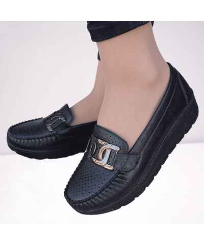 Черни, спортно-елегантни, ниски дамски обувки EZEL - GLAMI.bg