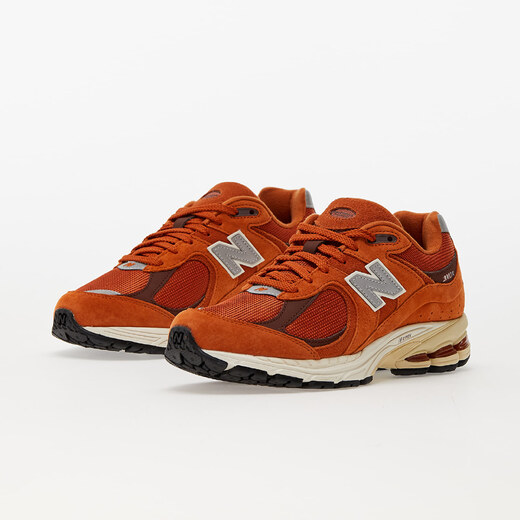 New Balance 2002R Orange - GLAMI.bg