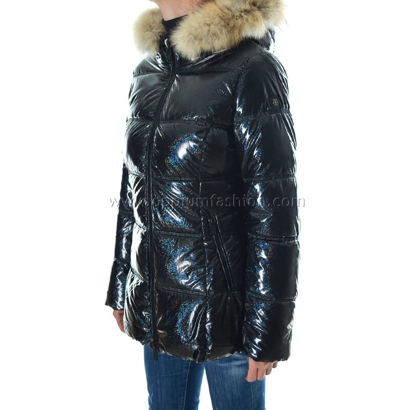 MODA PIU ANNA Ефектно дамско черно зимно яке средна дължина - GLAMI.bg