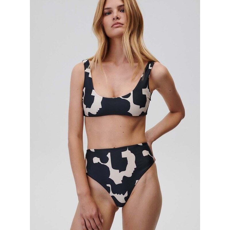 Горнище на бански Undress Code Castaway в черно с меки чашки - GLAMI.bg